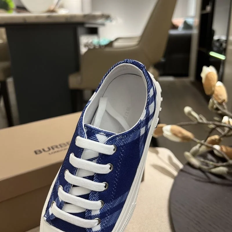 Reasonably priced BURBERRY SHOES