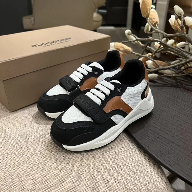 BURBERRY SHOES