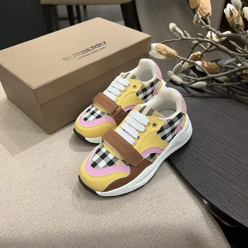 Bargain BURBERRY SHOES