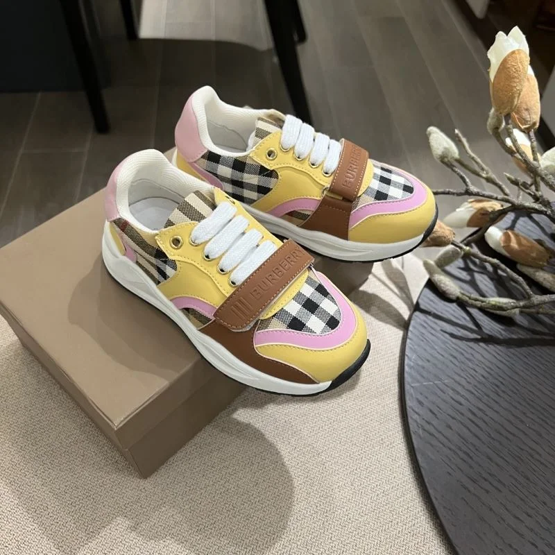 Bargain BURBERRY SHOES