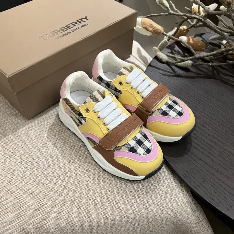 Bargain BURBERRY SHOES