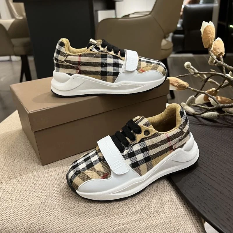 Low-cost BURBERRY SHOES