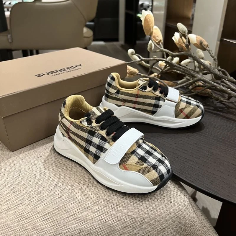Low-cost BURBERRY SHOES