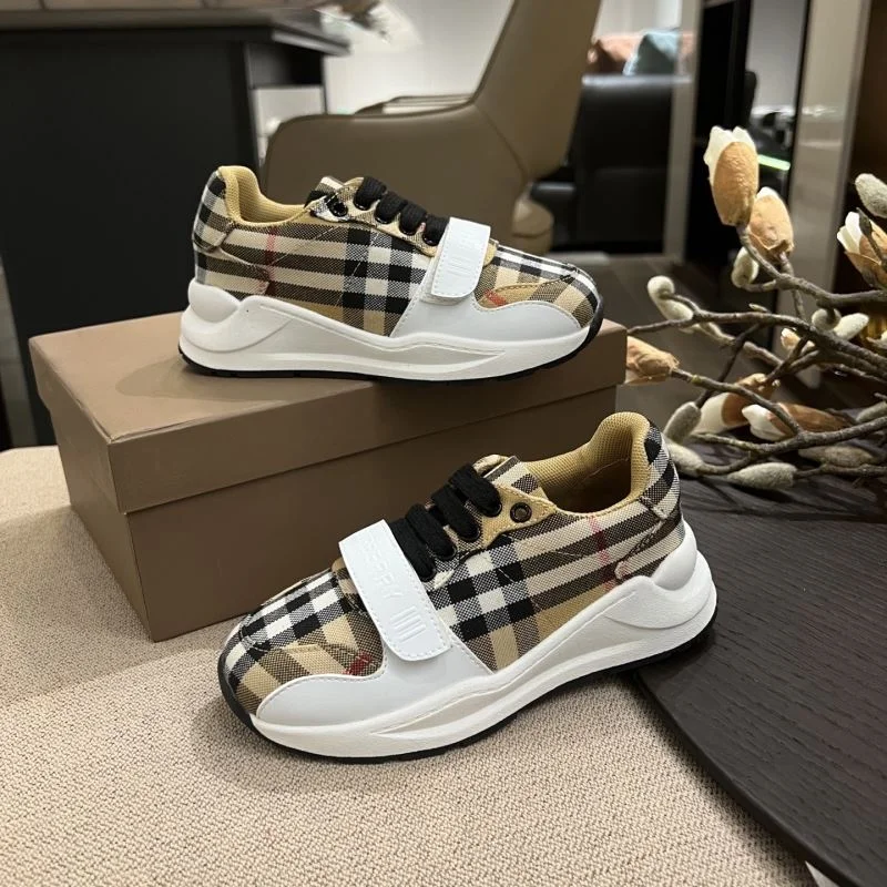 Low-cost BURBERRY SHOES