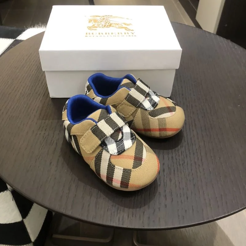 High accuracy BURBERRY SHOES