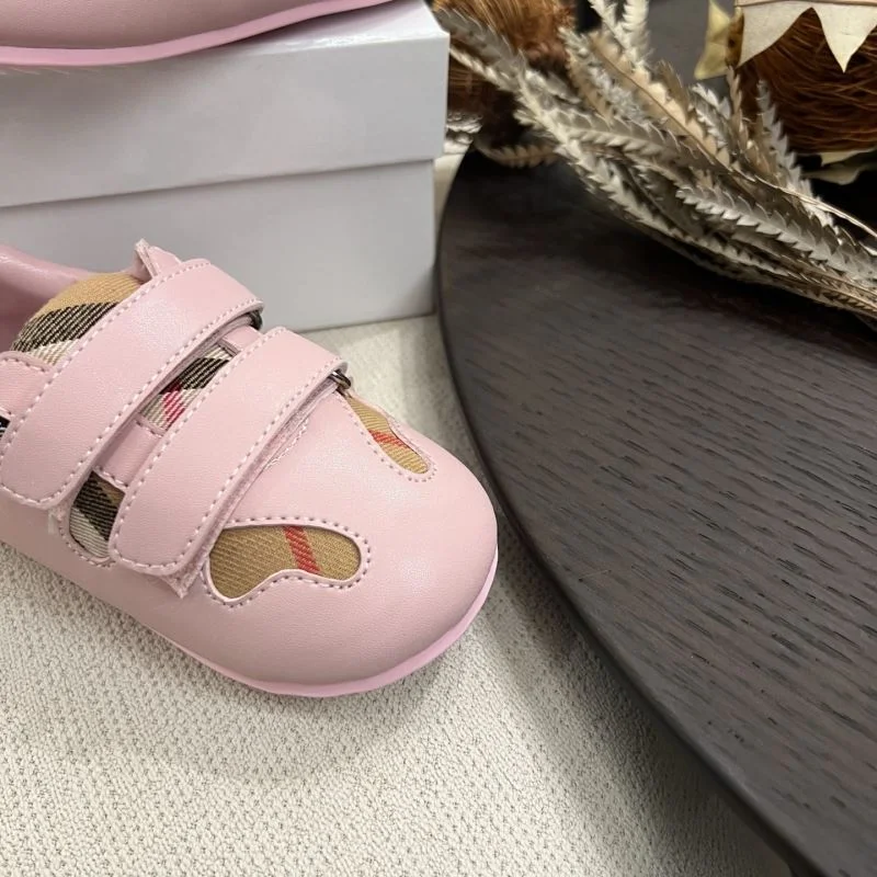 Brand-original BURBERRY SHOES
