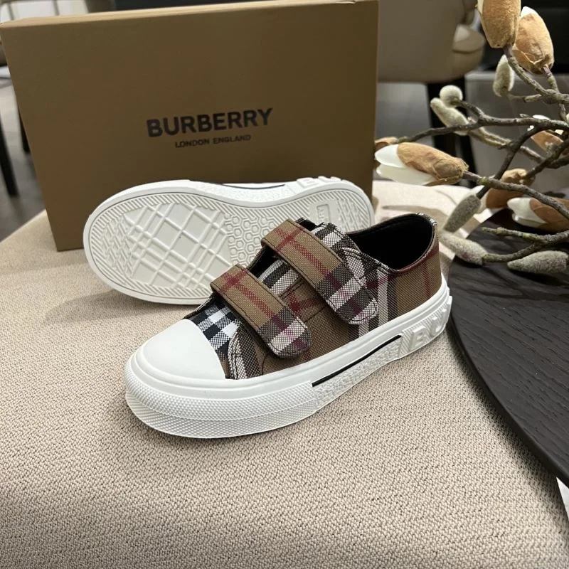 Low-cost BURBERRY SHOES