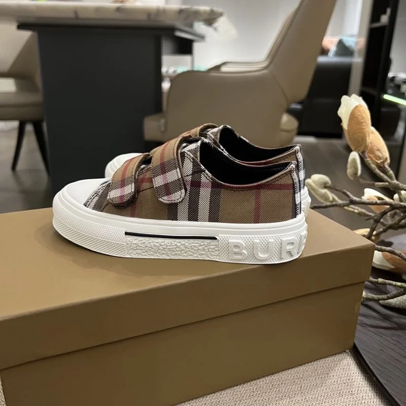 Low-cost BURBERRY SHOES