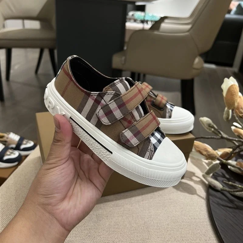 Low-cost BURBERRY SHOES