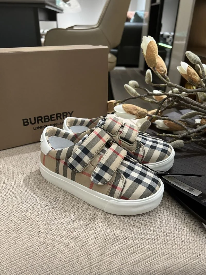 Affordable BURBERRY SHOES