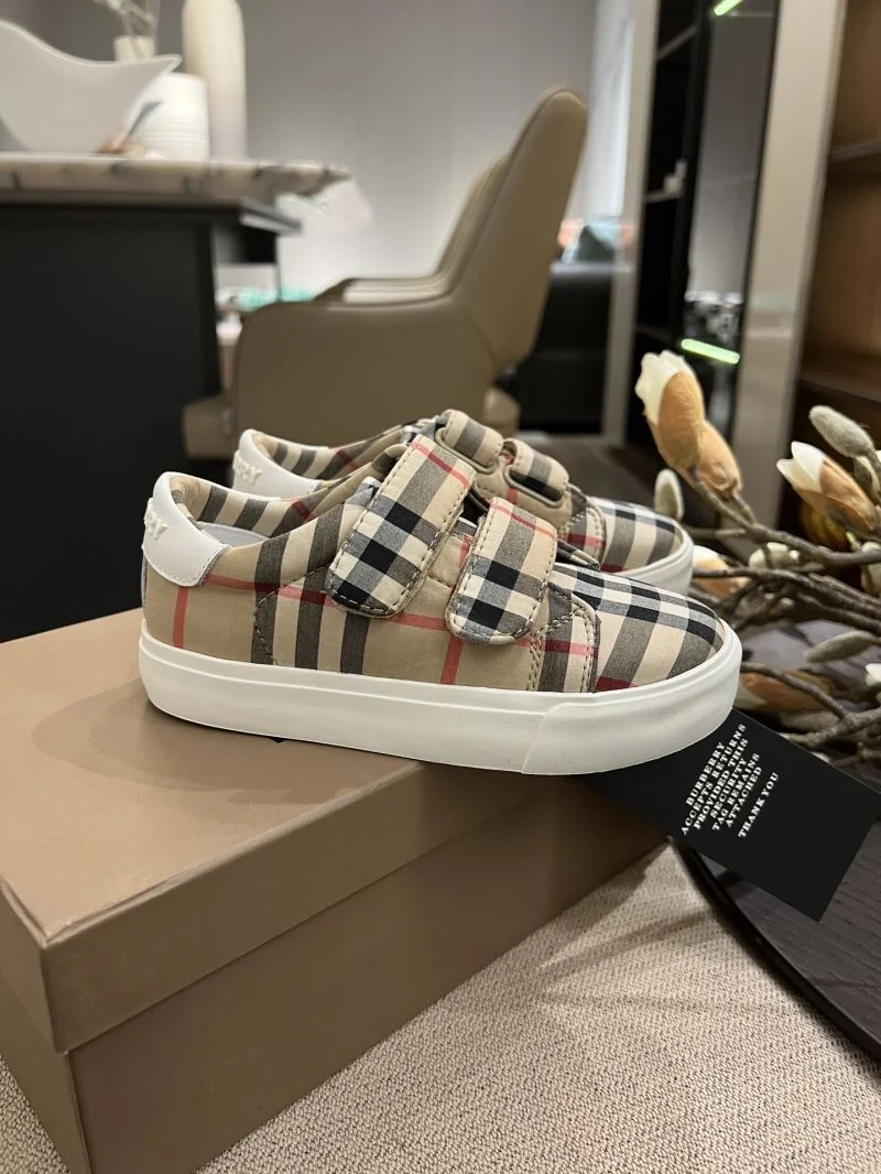 Affordable BURBERRY SHOES