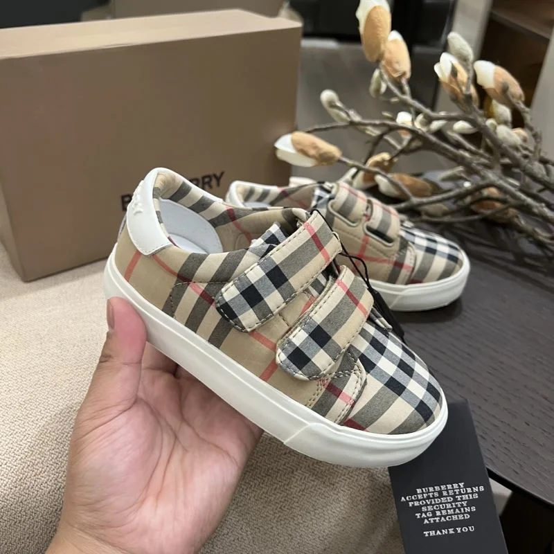 Affordable BURBERRY SHOES