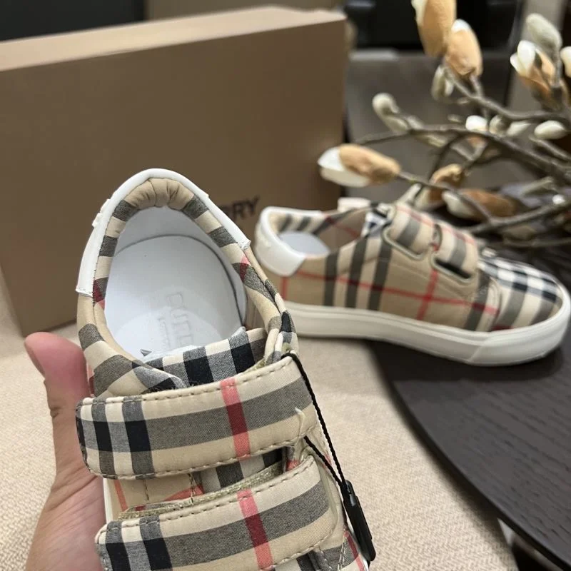 Affordable BURBERRY SHOES