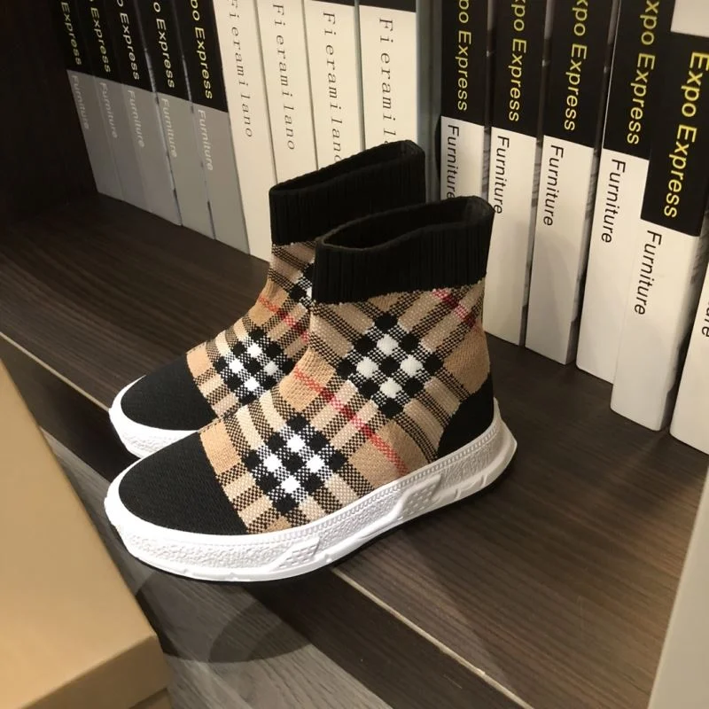 High accuracy BURBERRY SHOES