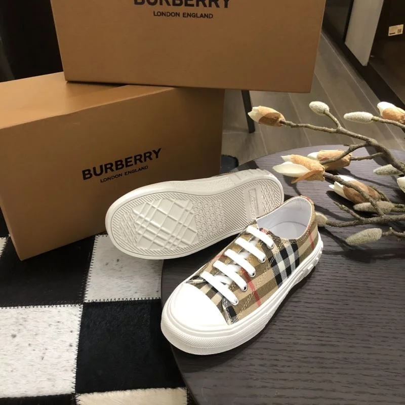 Factory-made BURBERRY SHOES