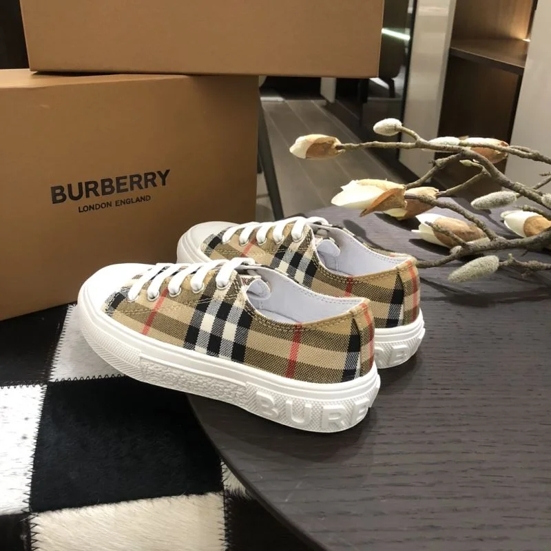 Factory-made BURBERRY SHOES