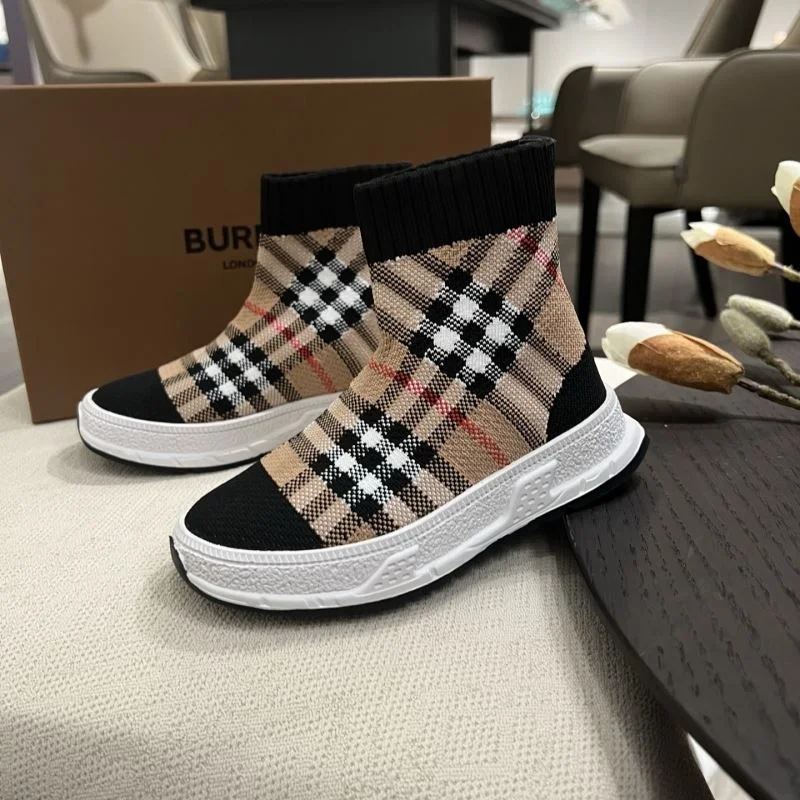 Legit BURBERRY SHOES