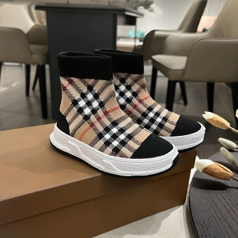 Legit BURBERRY SHOES