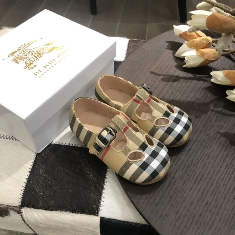 Brand-authenticated BURBERRY SHOES