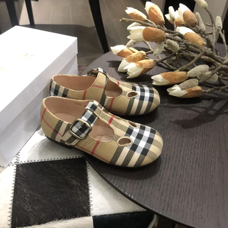 Factory-made BURBERRY SHOES