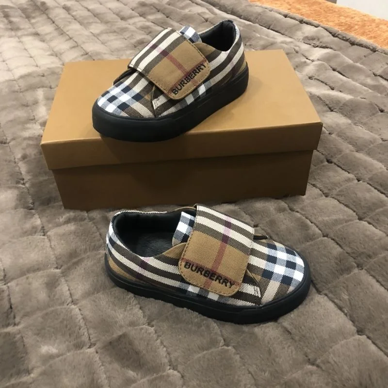 Cut-rate BURBERRY SHOES
