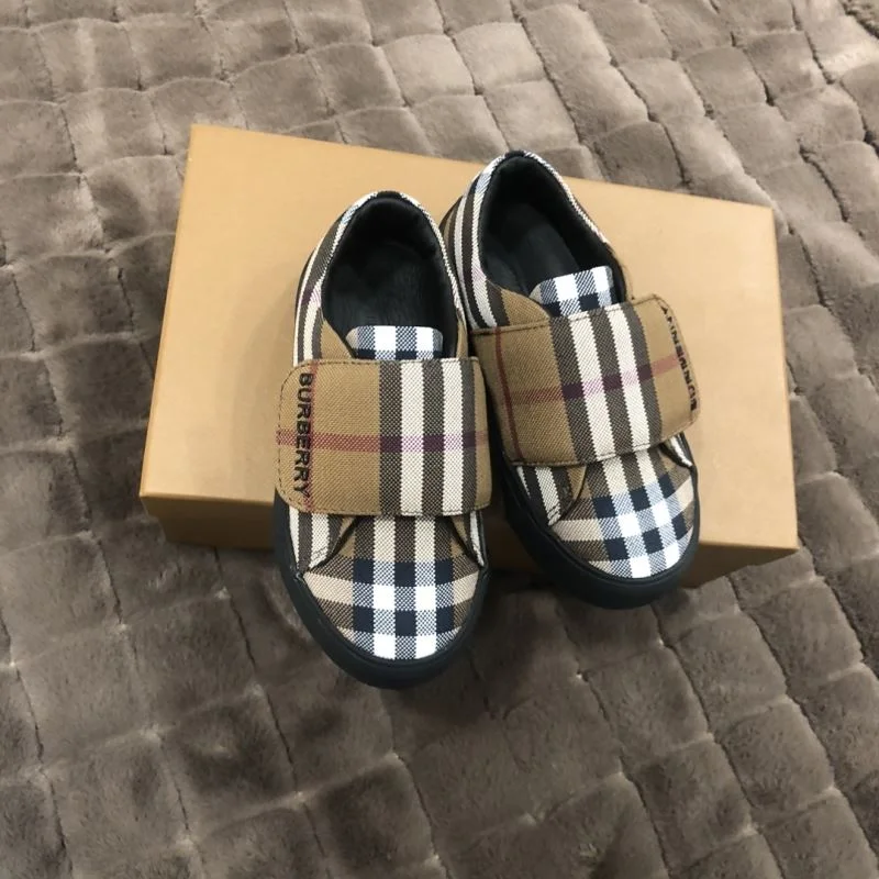 Cut-rate BURBERRY SHOES