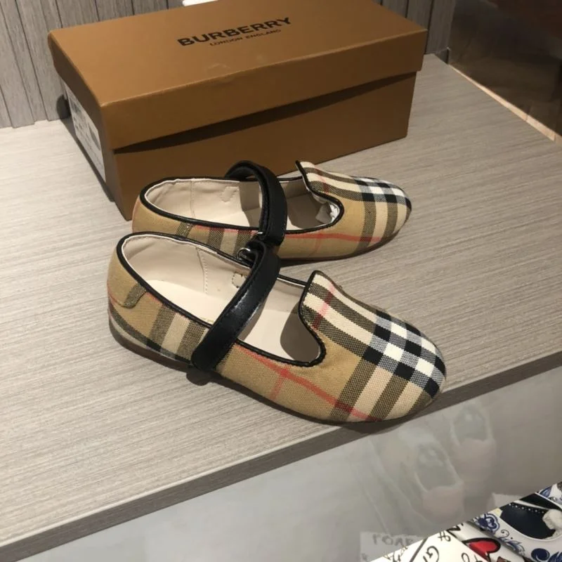 Top mirror BURBERRY SHOES