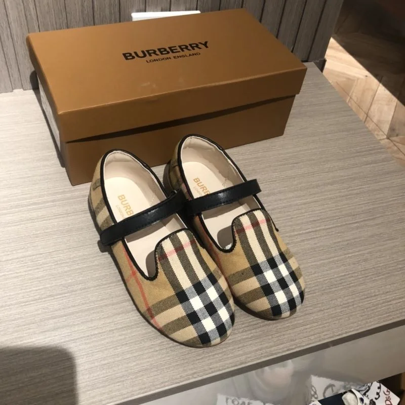 Top mirror BURBERRY SHOES