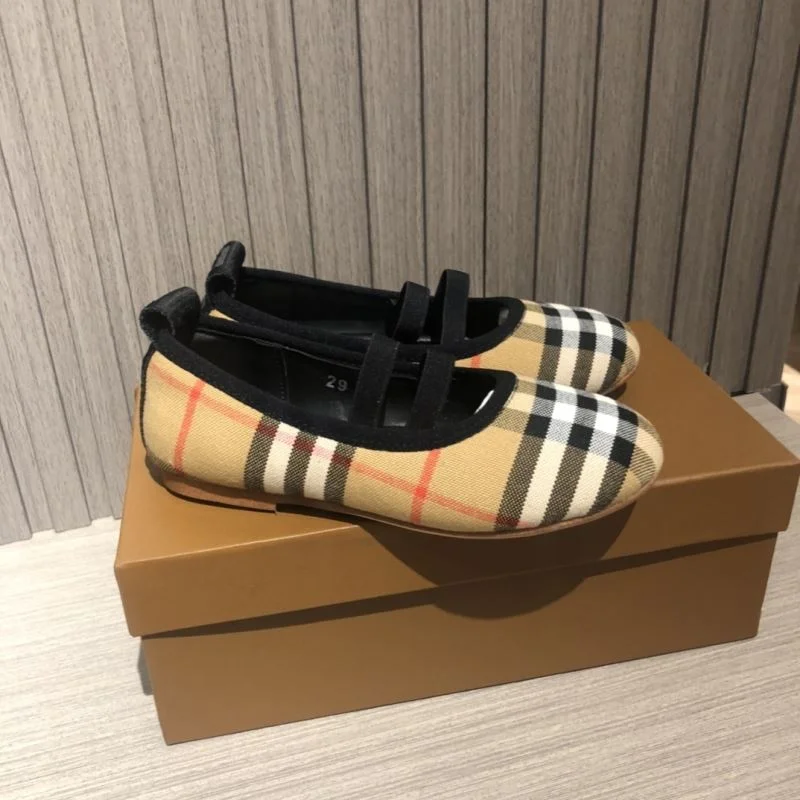 High fidelity BURBERRY SHOES