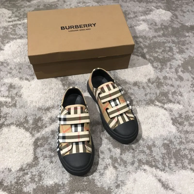 Factory-made BURBERRY SHOES