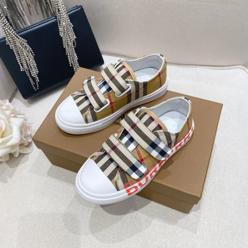 Factory-made BURBERRY SHOES