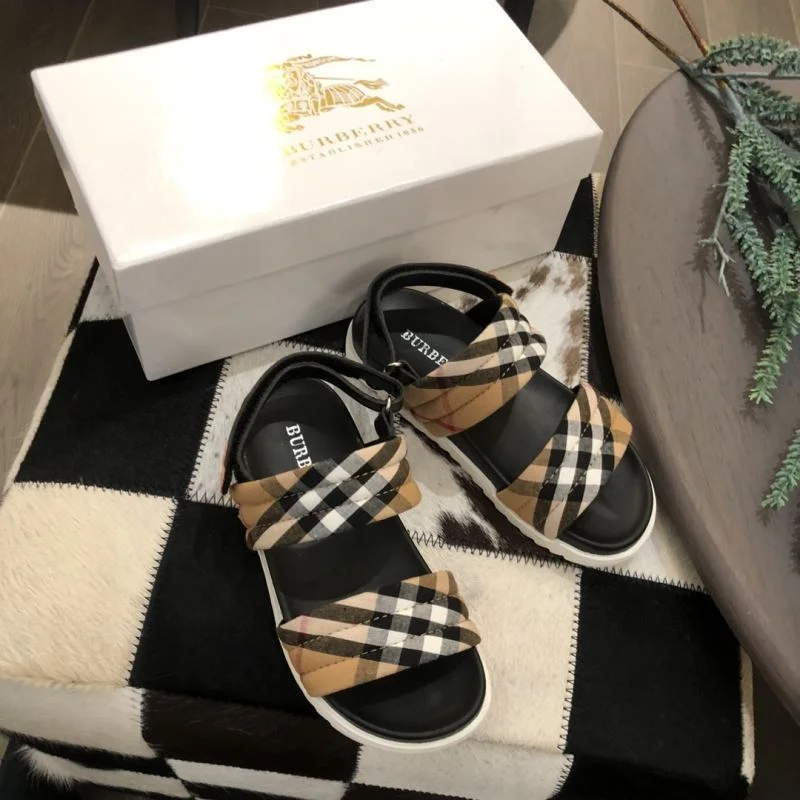 Brand-original BURBERRY SHOES