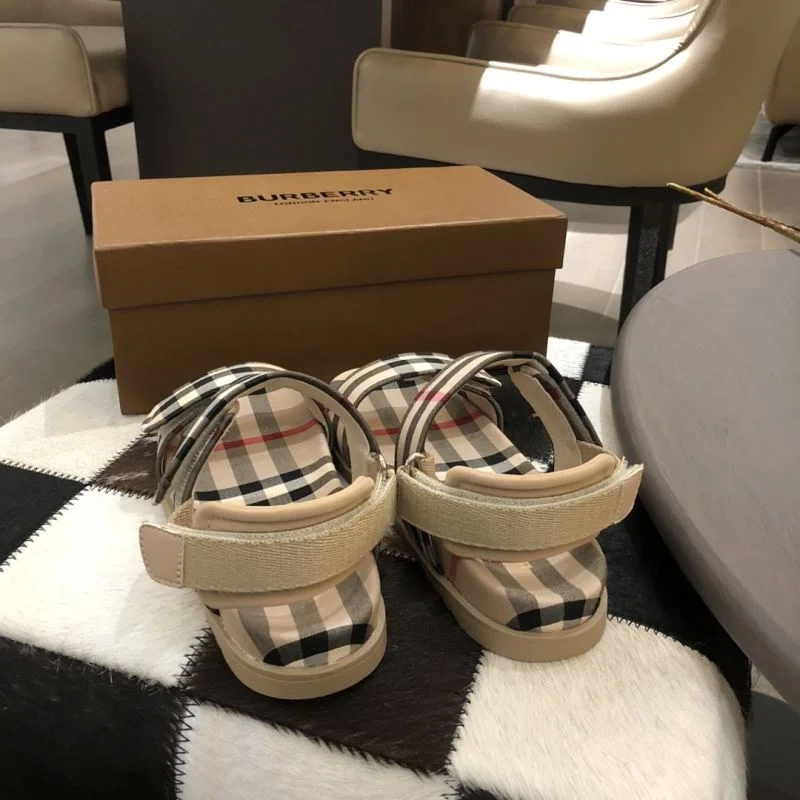 Legit BURBERRY SHOES