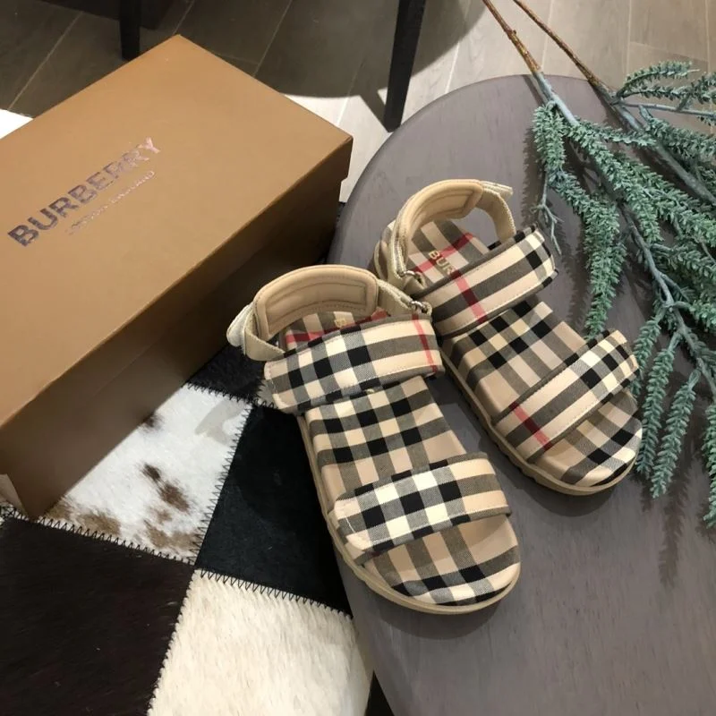 Legit BURBERRY SHOES