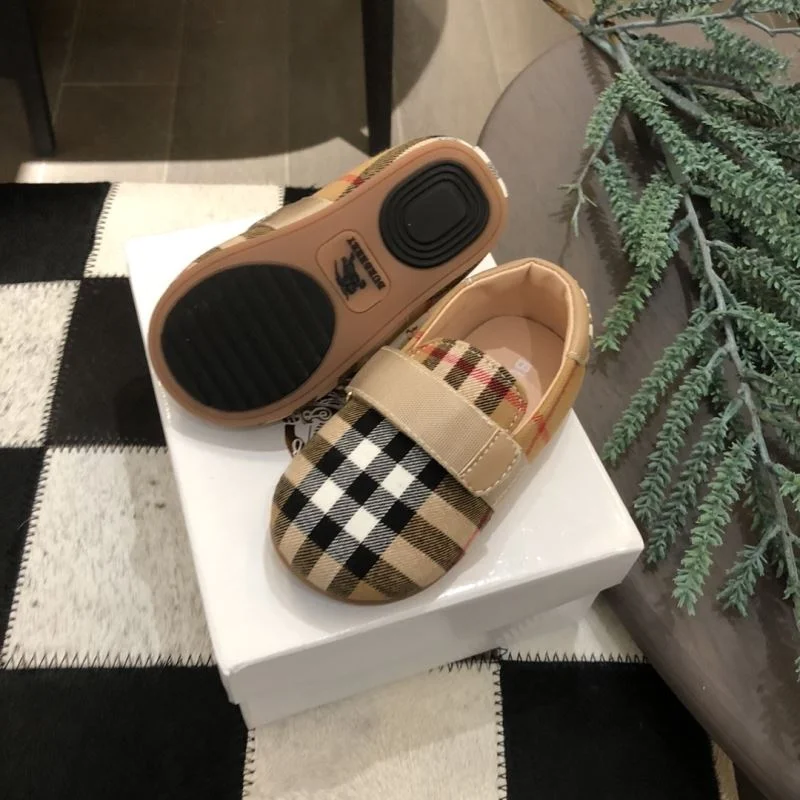 High accuracy BURBERRY SHOES