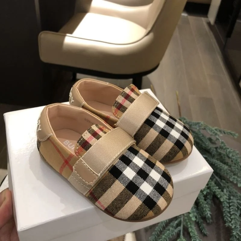 High accuracy BURBERRY SHOES