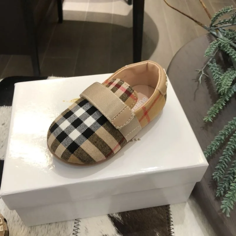 High accuracy BURBERRY SHOES