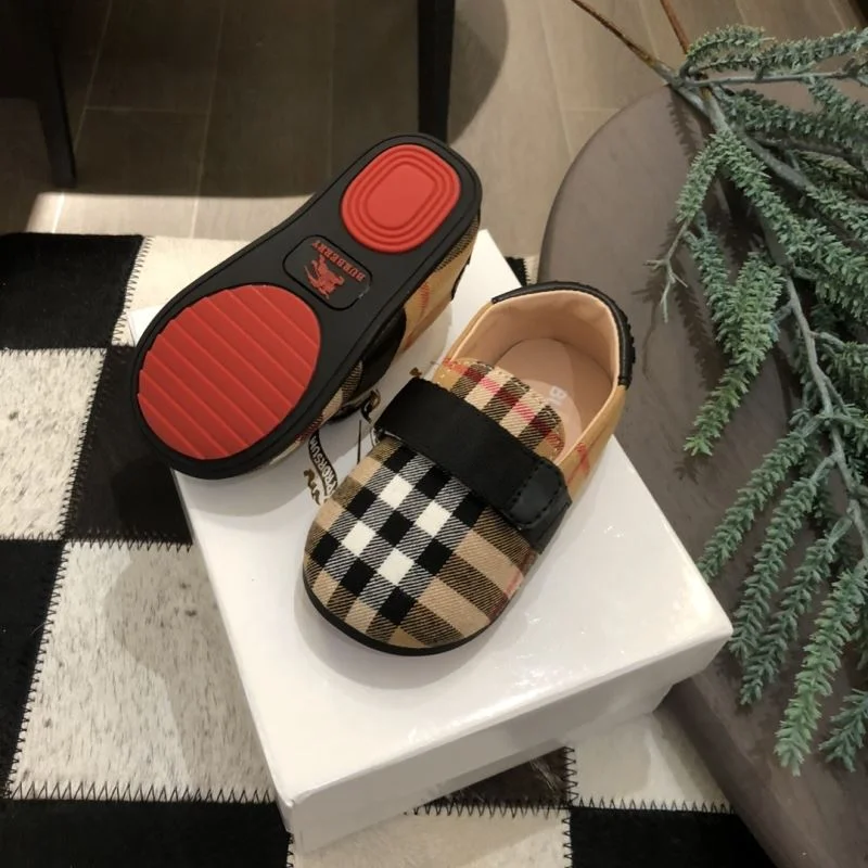 Cut-rate BURBERRY SHOES