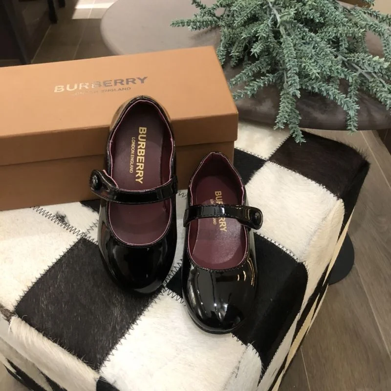 Value-priced BURBERRY SHOES