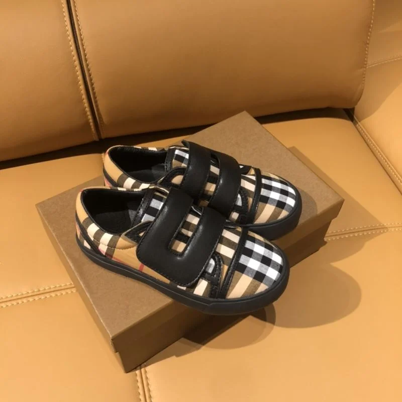 High fidelity BURBERRY SHOES