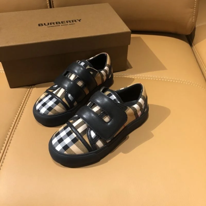 High fidelity BURBERRY SHOES