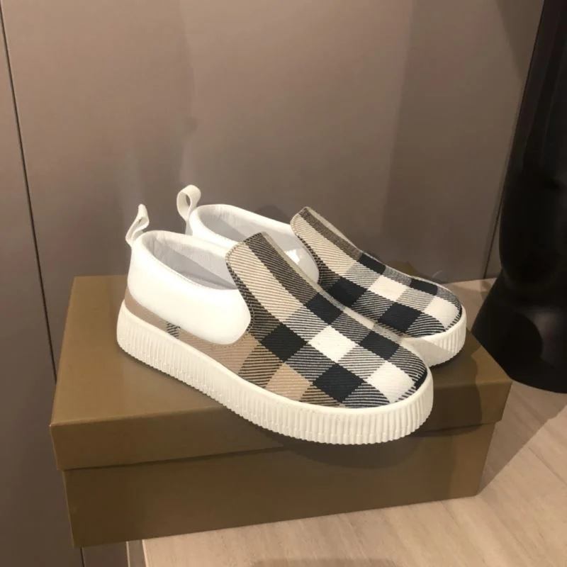 BURBERRY SHOES