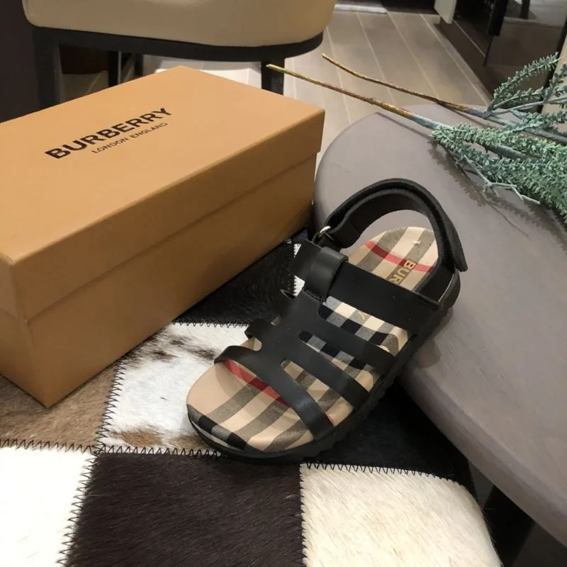 High accuracy BURBERRY SHOES