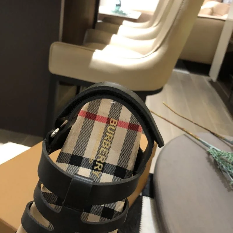 High accuracy BURBERRY SHOES
