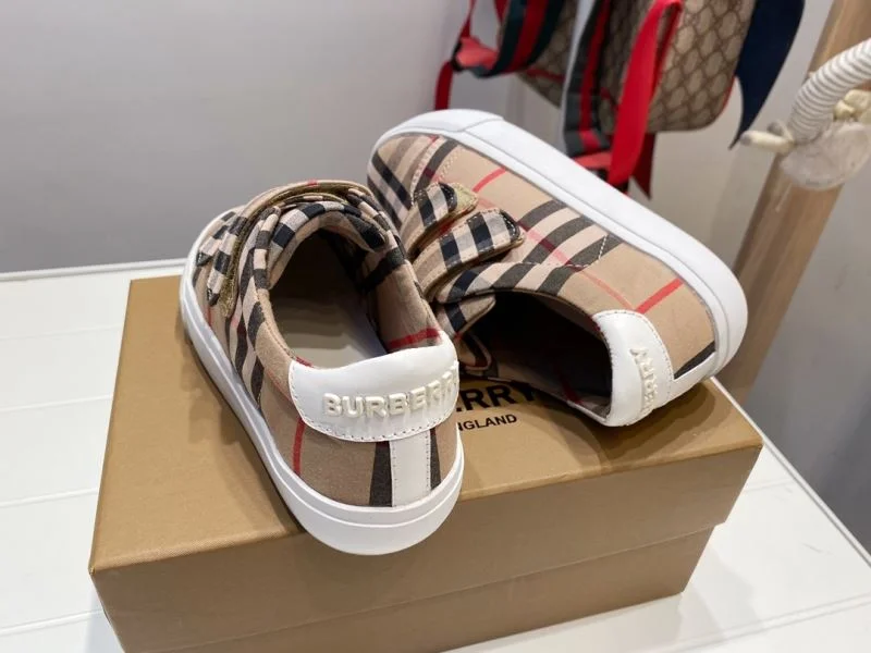Reasonably priced BURBERRY SHOES