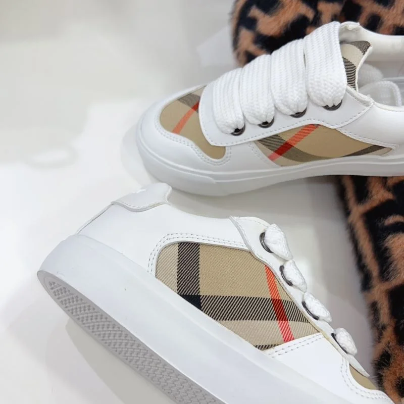 High accuracy BURBERRY SHOES