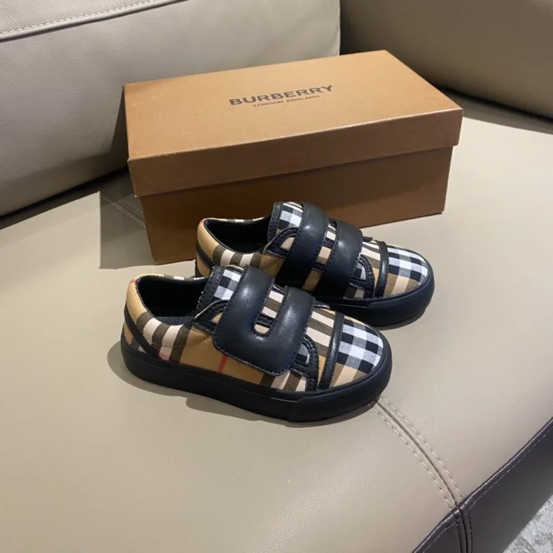 Mirror quality BURBERRY SHOES