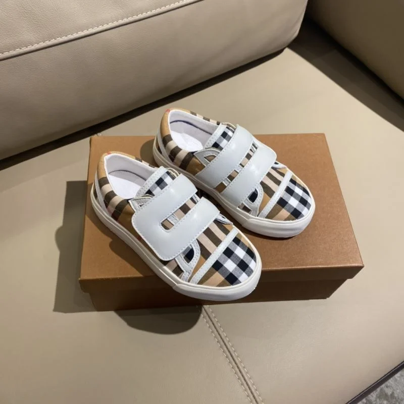 High fidelity BURBERRY SHOES