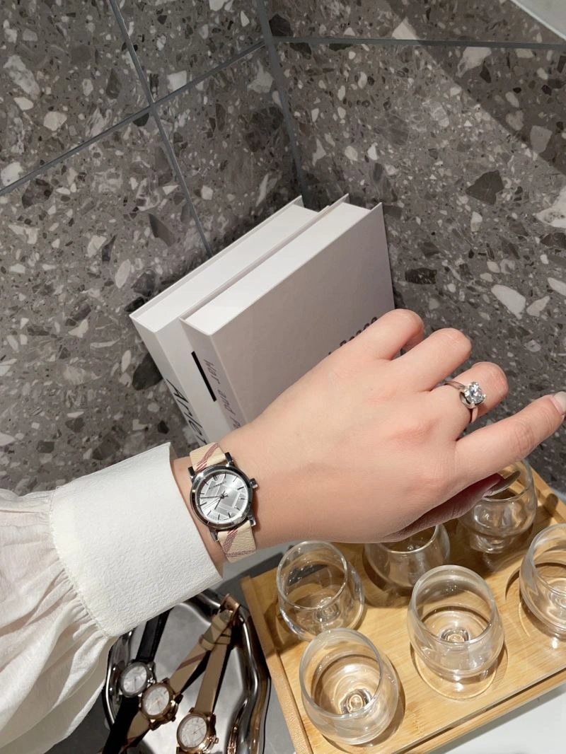 Indistinguishable BURBERRY Watches