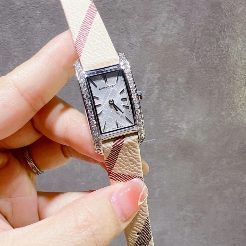 Top mirror BURBERRY Watches